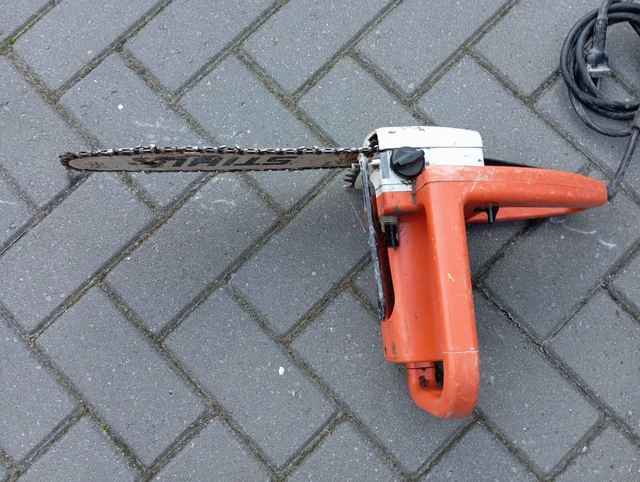 STIHL E10 ELECTRIC Chainsaw 75.00 PicClick UK