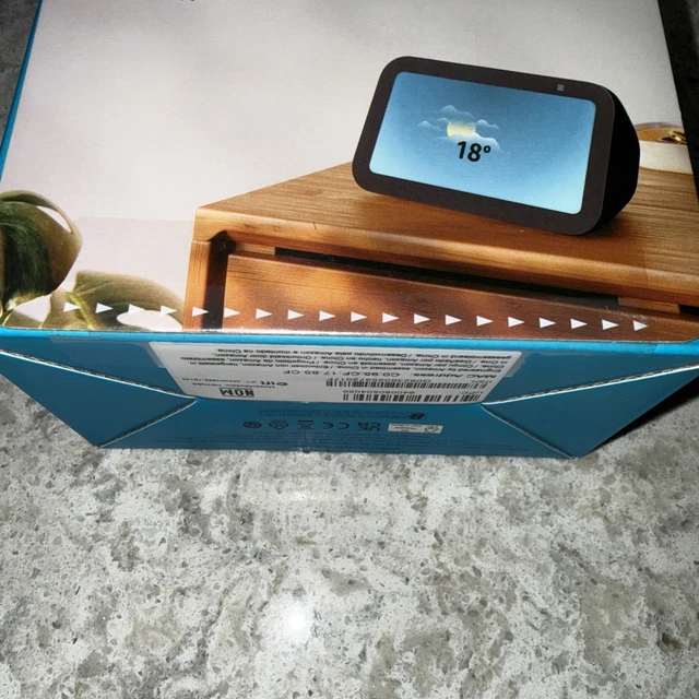 AMAZON ECHO SHOW 5 (3rd Gen.) Smart Display Speaker - Charcoal £66.22 ...