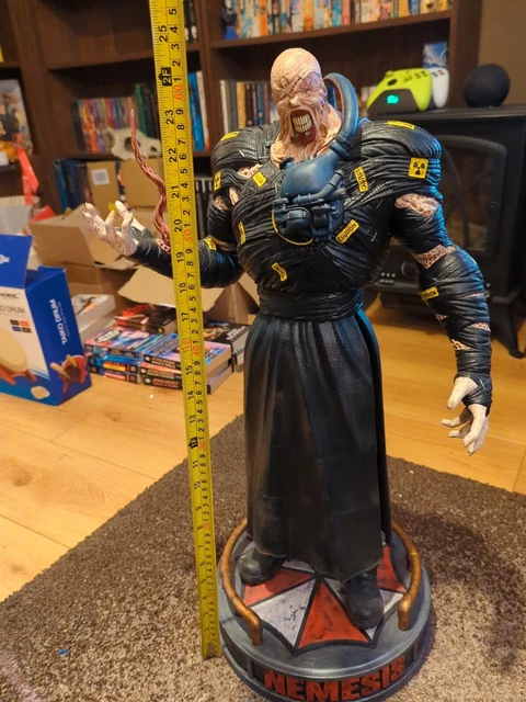 RESIDENT EVIL NEMESIS Statue 1/4 1:4 scale capcom bust video game ...