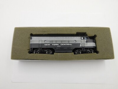 BACHMANN PLUS HO Scale 11219 EMD F7A New York Central Locomotive 1711 £43.51 - PicClick UK