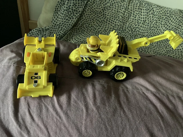 PAW PATROL RUBBLE Digger And Car & Rubble Figure Barely Used In Great ...