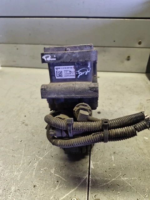 MAN TGX EBS VALVE KNORR BREMSE 81521066067 £319.00 - PicClick UK