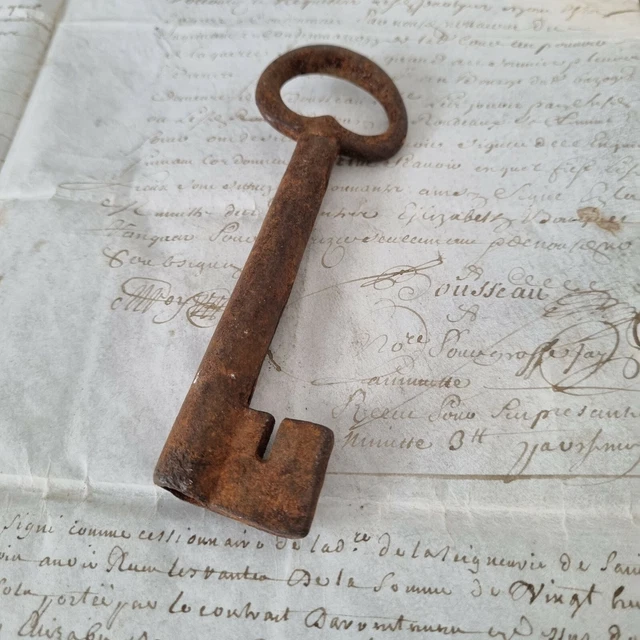 CLÉ ANCIENNE XVIIIÈ Fer Forgé Château Antique French Castle Key 18thC ...