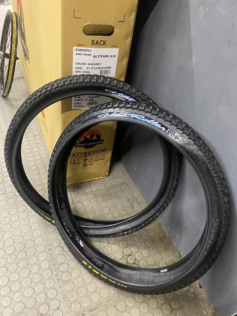 MAXXIS HOLY ROLLER 24x2.4 Dirt Jump Freeride Mountain Bike Tyres X2 £24 ...