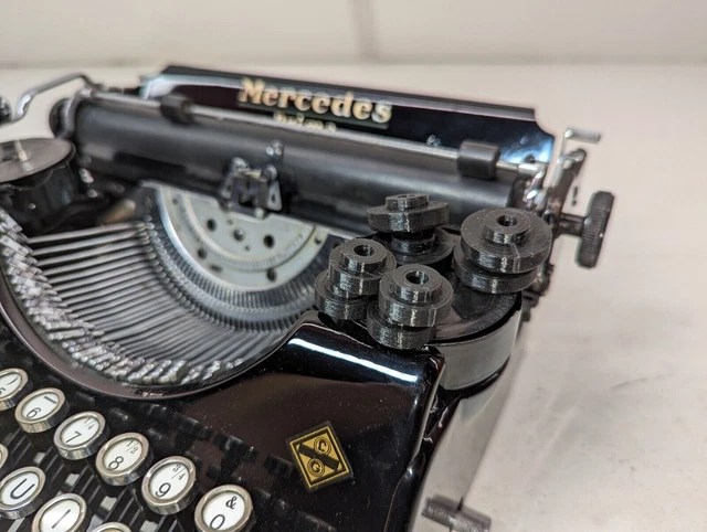 MERCEDES PRIMA / Superba Typewriter And Case Feet - Set Of 8 Pieces £37 ...