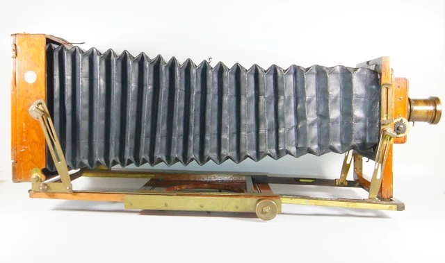 THORNTON PICKARD TRIPLE Extension 1/2 Plate Folding Bellows Camera ...