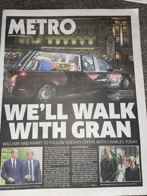 THE METRO QUEEN Elizabeth II Death King Charles 14th Sept 2022 Newspaper £5.00 - PicClick UK