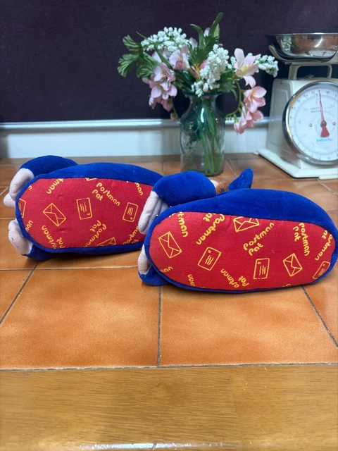 POSTMAN PAT 3D Plush Slippers £5.00 - PicClick UK