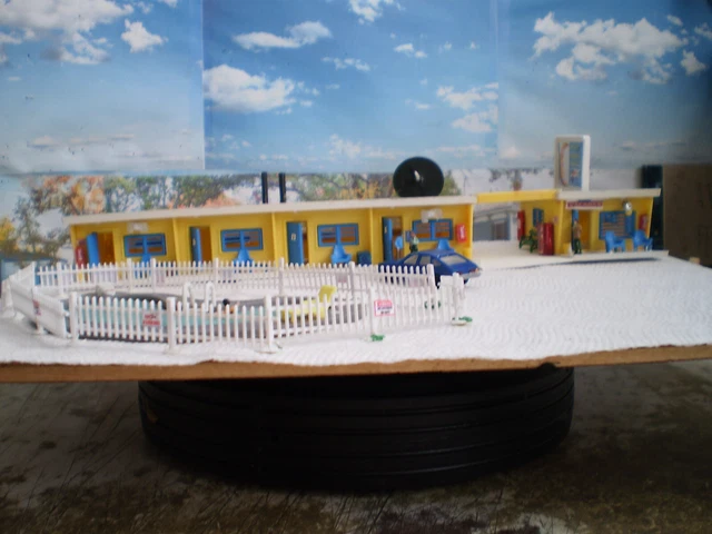 HO SCALE BUILDING Hotel Motel detailed painted POLA TYCO $24.95 - PicClick