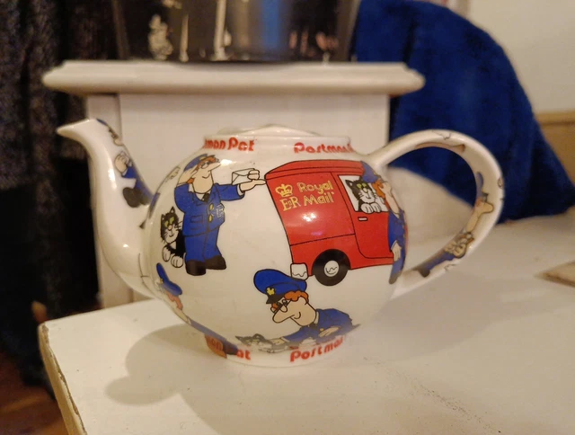 POSTMAN PAT CARDEW Designs Ceramic Teapot 2000 Woodland Animations £5. ...