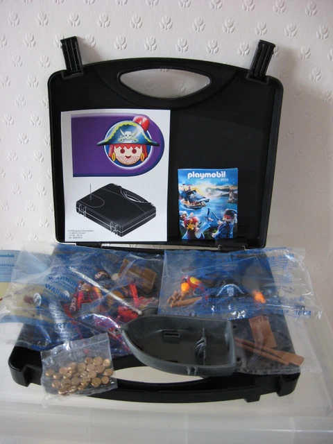 PLAYMOBIL 5894 PIRATES: Pirate vs. Soldier in a carry case, NEW and ...