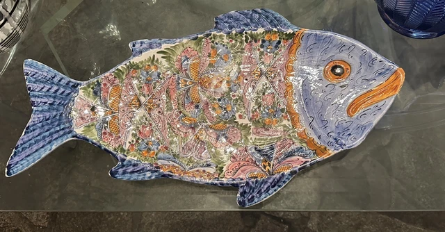 LARGE HANDMADE HAND Painted Fish Platter Signed Skyros Made in Greece £ ...