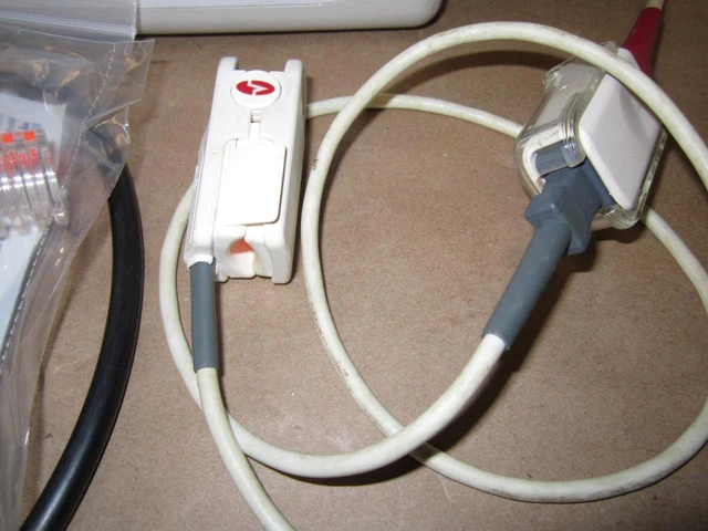 CASMED CAS 750 Monitor MASIMO SPo2 Microstream CO2 etco2 Capnograph ...