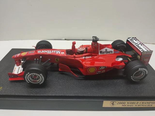 FERRARI F2000 MICHAEL Schumacher World Champion 1/18 EUR 120,00 ...
