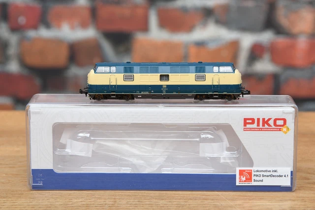 PIKO 40505 SPUR N Diesellokomotive Digital DCC Sound BR221 in OVP guter ...