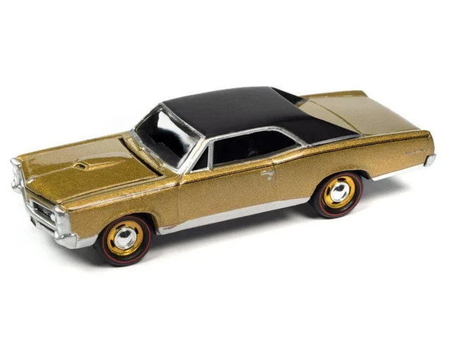 PONTIAC GTO - 1967 - tiger gold - Johnny Lightning 1:64 EUR 19,90 ...