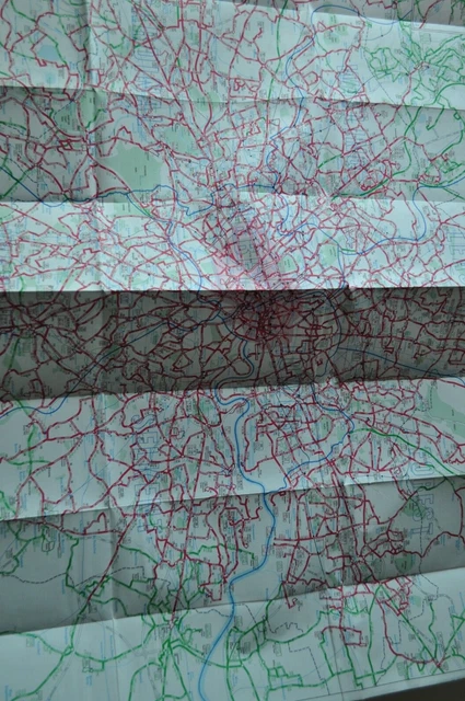 BUS MAP ~ London Buses - Showing Bus Districts - No.1 1981 £4.50 ...