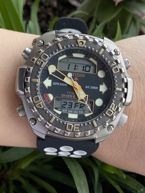 CITIZEN PROMASTER C900 Titanium Aquamount Diver 200M digitale analogico ...