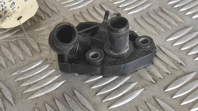 RACCORD DURITE THERMOSTAT eau - RENAULT Clio III (3) 1.5 DCI - Réf ...