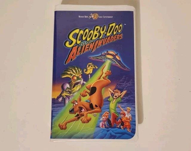 SCOOBY-DOO AND THE Alien Invaders (VHS, 2000) White Clamshell Case £4. ...