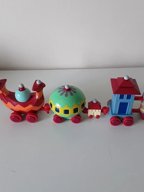 CBEEBIES IN THE Night Garden Ninky Nonk Toy Train in good condition. £3 ...