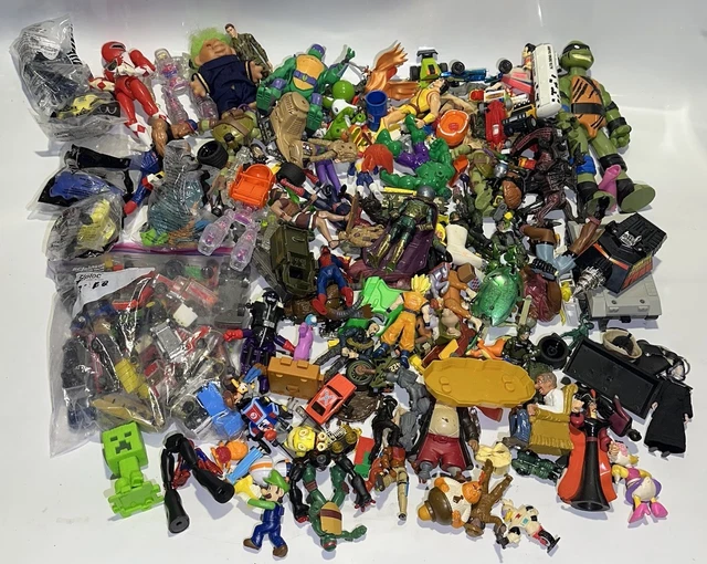 MISC ACTION FIGURE Toys Vintage Y2K Mixed Toy Lot 16 Pounds $90.29 ...