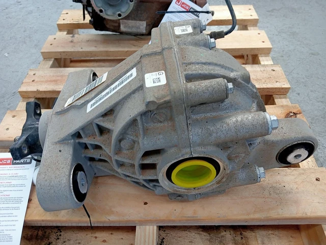 HOLDEN COMMODORE DIFFERENTIAL Centre Ve, V6, 3.27 Ratio, Non Lsd Type ...