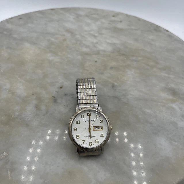 SHARP QUARTZ WATCH Face SHP 5205 (Needs Battery And Band) £9.50 ...