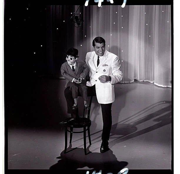 RUSS LEWIS AND His Dummy On Hollywood Palace 1964 OLD TV PHOTO 2 EUR 6 ...