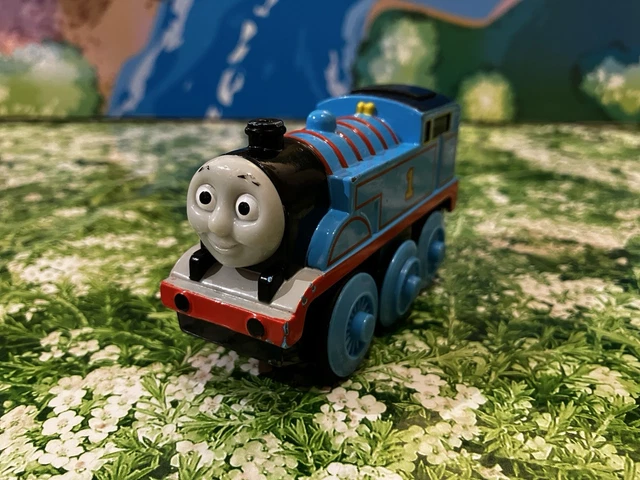 WOODEN RAILWAY BATTERY OPERATED THOMAS Thomas & Friends Learning Curve ...