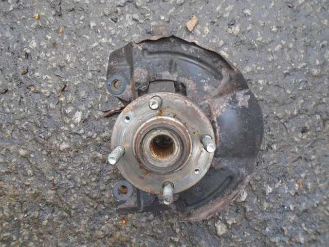 HYUNDAI GETZ STUB Axle - Passenger/Left Front (Abs Type) 2005-2009 £36. ...