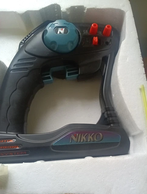 NIKKO RDC-100011A DODGE VIPER GTS/R Radio Control Car System 1/10 Scale ...