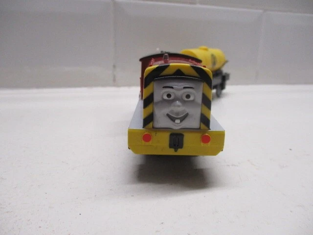 TOMY TRACKMASTER THOMAS the tank engine battery train salty with sodor ...