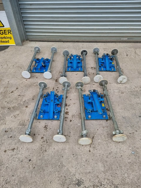 GRUNDOMAT MOLE LAUNCHER WITH SAFETY LEGS 45mm PNEUMATIC MOLE GAS ...