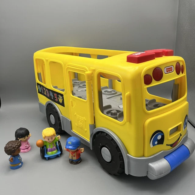 FISHER PRICE LITTLE People Big Yellow School Bus Pull Along Lights ...