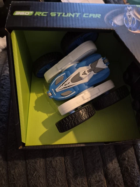 360° RC STUNT Car Remote Control Off-Road Gesture Sensing Twisting Flip ...