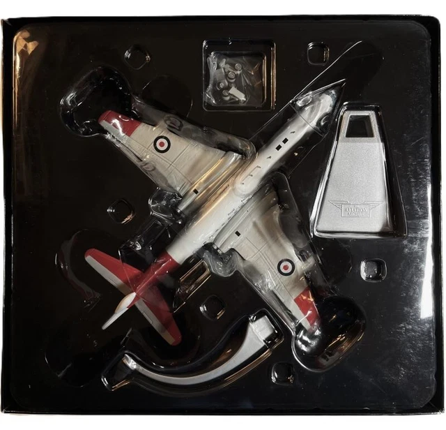 CORGI 1/144 AA35603 Hawker Siddeley Nimrod MR1 Prototype Royal Aircraft ...