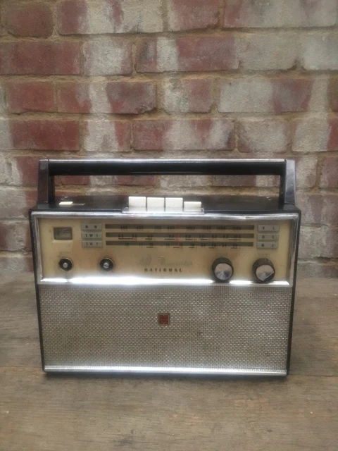 VINTAGE T-370 NATIONAL Panasonic 3 Band Transistor Radio Shortwave SW ...