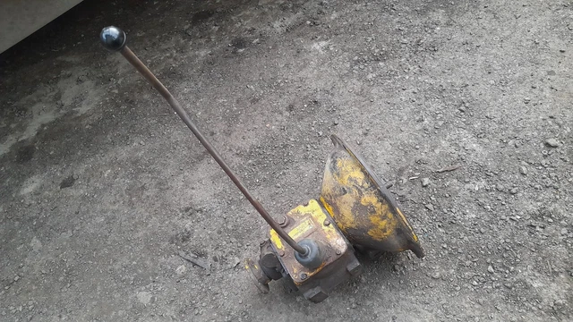 DIGGER.FORKLIFT.DUMPER .NEWAGE Gearbox £550.00 - PicClick UK