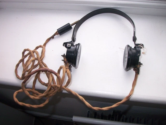 AUTHENTIC BRITISH ARMY Headphones-Ww2 £99.99 - PicClick UK