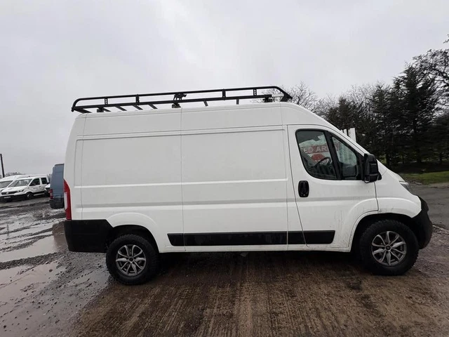 70 PLATE CITROEN Relay 35 L2H2 mwb 2.2 Hdi front mounted winch Euro 6 ...
