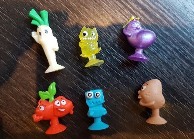 50 LIDL STIKEEZ Figuren aus verschiedenen Jahren (davon 30 verschiedene ...