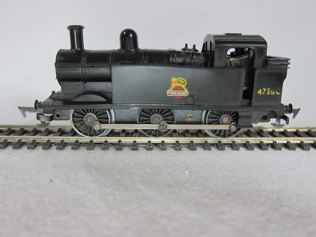 TRI-ANG R52 CLASS 3F Jinty 0-6-0 Tank Locomotive 47606 BR Black Livery ...