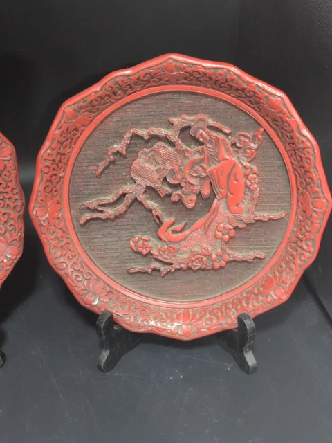 2 VINTAGE RED Chinese Cinnabar Lacquer Scalloped Dragon Chu Yuan Chang ...