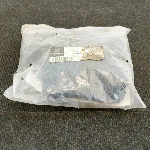 MERCEDES-BENZ C W205 Heckgepäcknetz A2138602901 NEU ORIGINAL EUR 82,69 ...