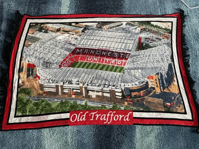 MANCHESTER UNITED OLD TRAFFORD 54.5"x 35" WALL RUG/TABLE CLOTH £20.00 ...