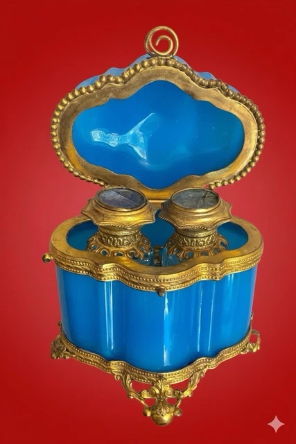 BLUE OPALINE BOX with Perfume Bottles. 19th Century France,coffret à ...