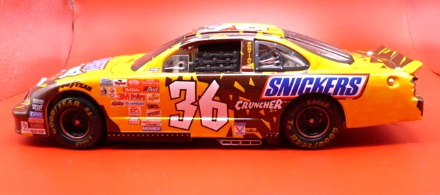 1/24 ACTION 2001 Ken Schrader #36 Snickers Cruncher 1/5616 Pontiac ...