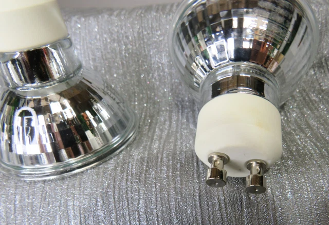 HALOGEN SPOTLIGHT BULBS GU10 6 Pack Dimmable 300 lumens warm white £6. ...