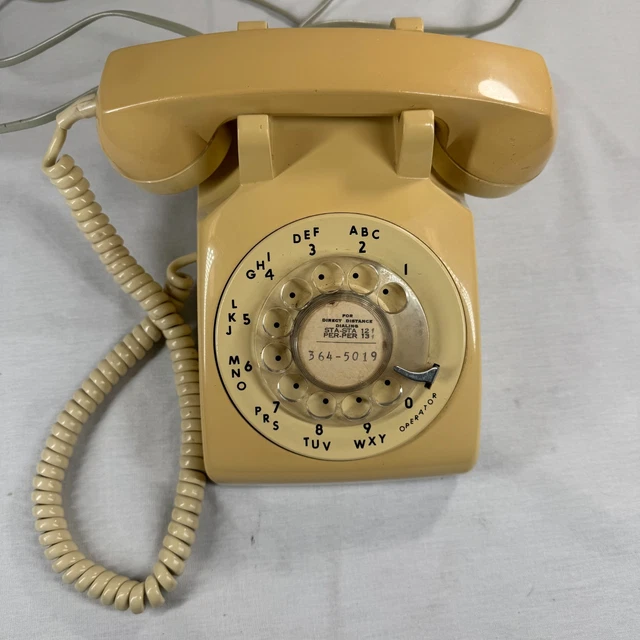 VINTAGE 1970-80’S HARVEST Gold Rotary Dial Desk Telephone ITT Untested ...